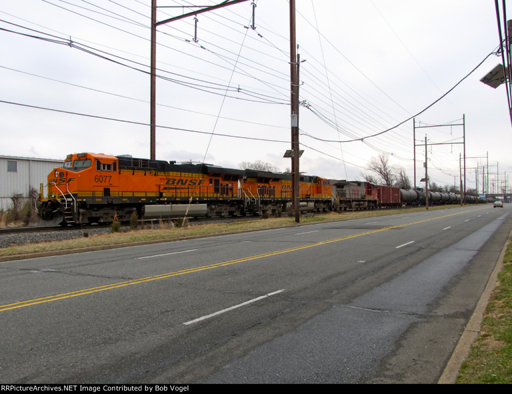 BNSF 6077, 6381, and 4706